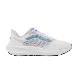 Nike Air Zoom Pegasus 39 Sneakers