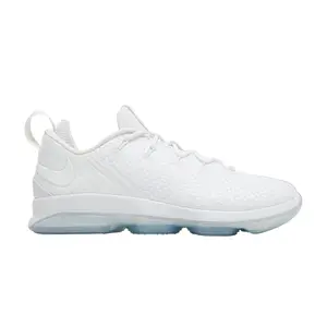 Nike Lebron Low Sneakers