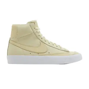 Nike Wmns Blazer Mid Premium Sneakers