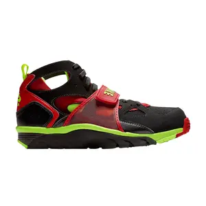 Nike Air Trainer Huarache Sneakers - Red