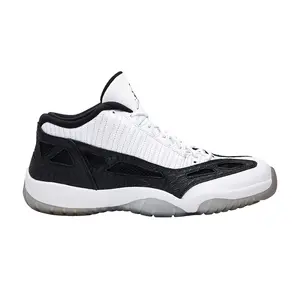 JORDAN Retro Low Ie - White