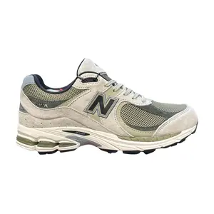 NEW BALANCE 2002r Sneakers - Green