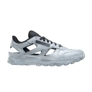 REEBOK Maison Margiela X Classic Leather Dq Sneakers