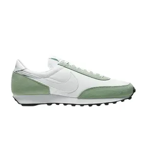 Nike Daybreak Sneakers