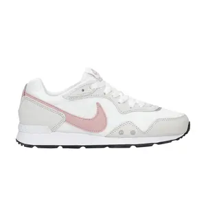 Nike Venture Runner Sneakers - White
