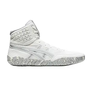 Asics Aggressor Sneakers