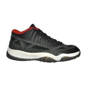 JORDAN 11 Retro Low Ie - Black