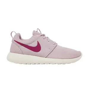 Nike Roshe One Sneakers