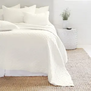 POM POM AT HOME Hampton Coverlet, Queen - Cream