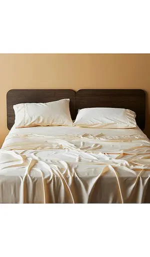 ETTITUDE Cal King Sateen Solid Sheet Set In Yellow - Butter