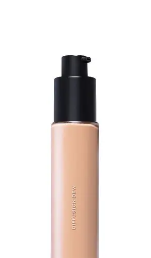 MAKE BEAUTY Diffusion Dew Radiant Skin Tint - Tan 06