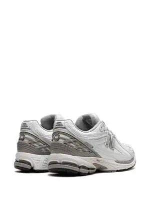 NEW BALANCE 1906r Sneakers