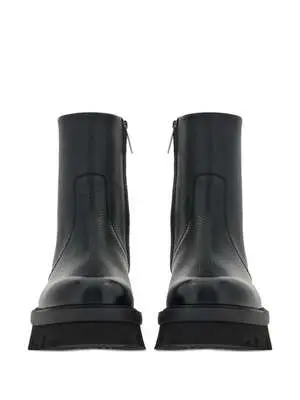 FERRAGAMO Round-toe Leather Ankle Boots - Black