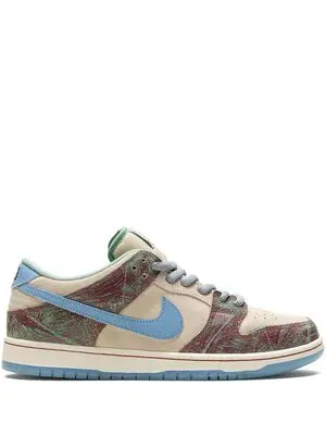 Nike X Crenshaw Skate Club Sb Dunk Low Sneakers - Neutrals