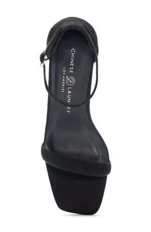 Chinese Laundry Velma Sandal