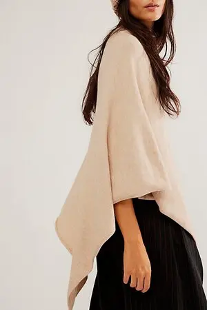 Free People Simply Triangle Poncho - Tan