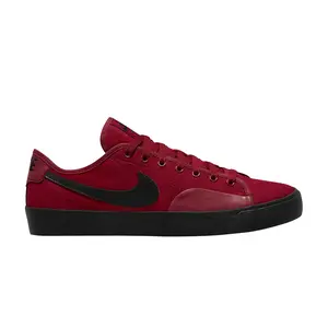 Nike Blazer Court SB Sneakers Red