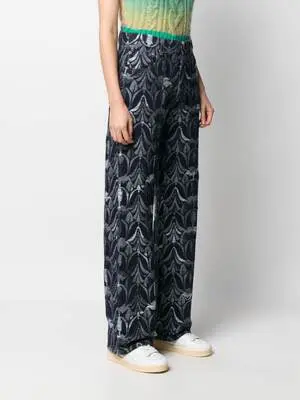 La DoubleJ Straight Leg Jeans