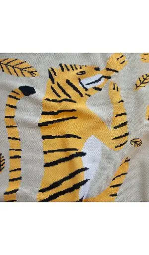 SLOWDOWN STUDIO Big Cats Mini Blanket In Grey