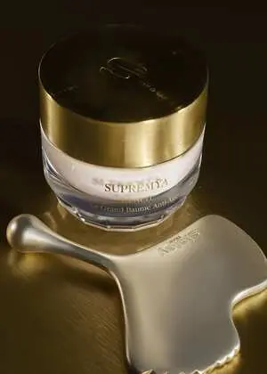 Sisley Ginkgo Gua Sha Massage Tool