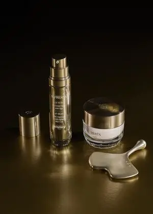 Sisley Ginkgo Gua Sha Massage Tool