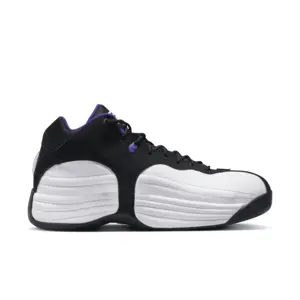 JORDAN Jumpman Team Basketball Shoes