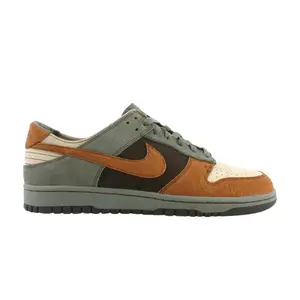 Nike Dunk Low Sneakers - Tan