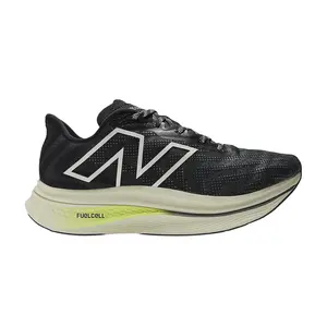 NEW BALANCE Fuelcell Supercomp Trainer V2 - Black