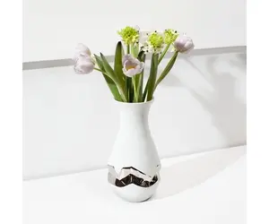 TALIANNA Oro Vase White And Silver