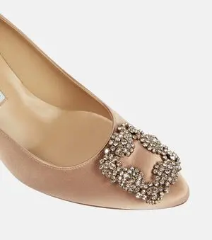 Manolo Blahnik Hangisi 70 Embellished Satin Pumps - Brown
