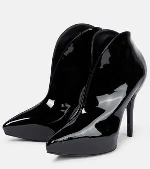 Alaïa Slick Patent Leather Ankle Boots - Black