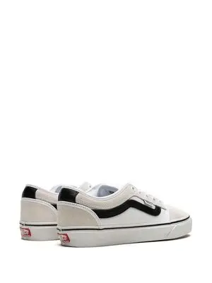 VANS Chukka Low Sneakers - Neutrals