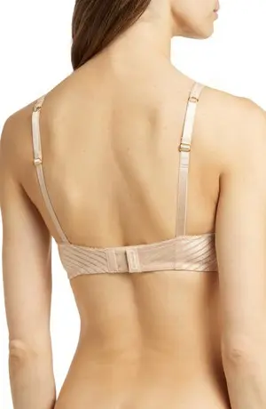 AMOENA Karolina Wireless Pocketed Bra