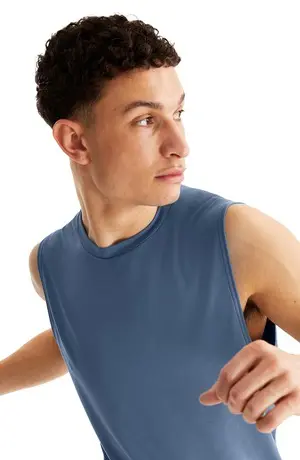 On Focus Performance Sleeveless T-shirt - Stellar