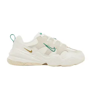 Nike Tech Hera Sneakers - Cream