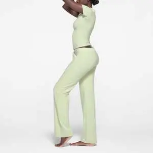 SKIMS Cotton Jersey Straight Leg Pant - Pistachio