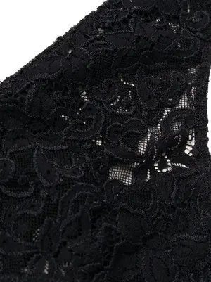 Hanro Moments Lace Thong - Black