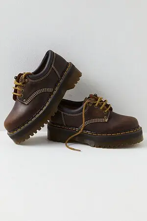 Dr. Martens Round Toe Derbys