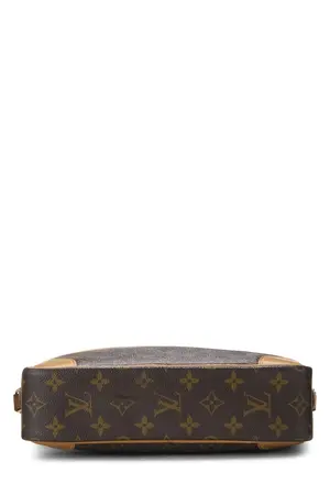 LOUIS VUITTON Monogram Canvas Trocadero 27