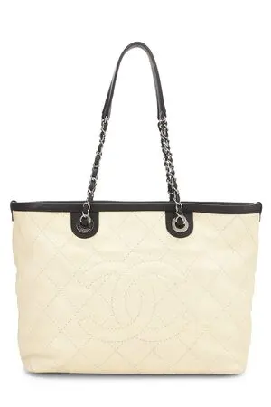 Chanel Daily Shopping Tote - Cream