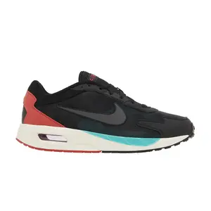 Nike Air Max Solo Sneakers