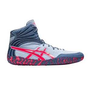 Asics Aggressor
