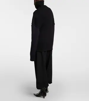 THE ROW Dua Cotton And Cashmere Turtleneck Sweater