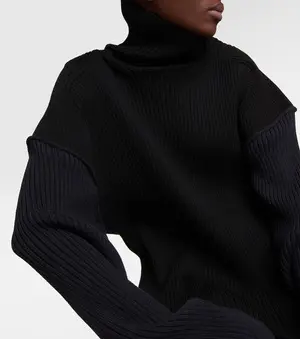 THE ROW Dua Cotton And Cashmere Turtleneck Sweater