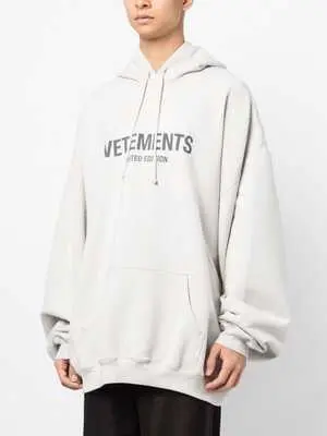 Vetements Logo-print Drawstring Hoodie - Grey