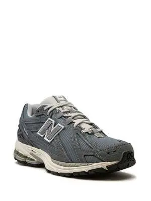 NEW BALANCE 1906r Low-top Sneakers