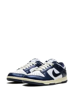 Nike Dunk Low Vintage Sneakers - Blue