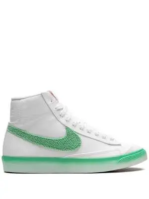 Nike Blazer Mid '77 Sneakers
