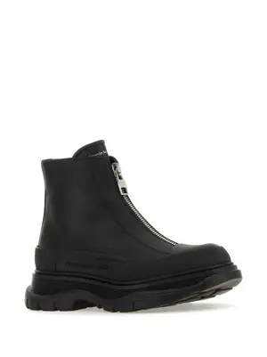 Alexander McQueen Tread Slick Leather Boots - Black