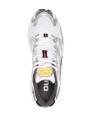 Mizuno Wave Rider 10 Sneakers